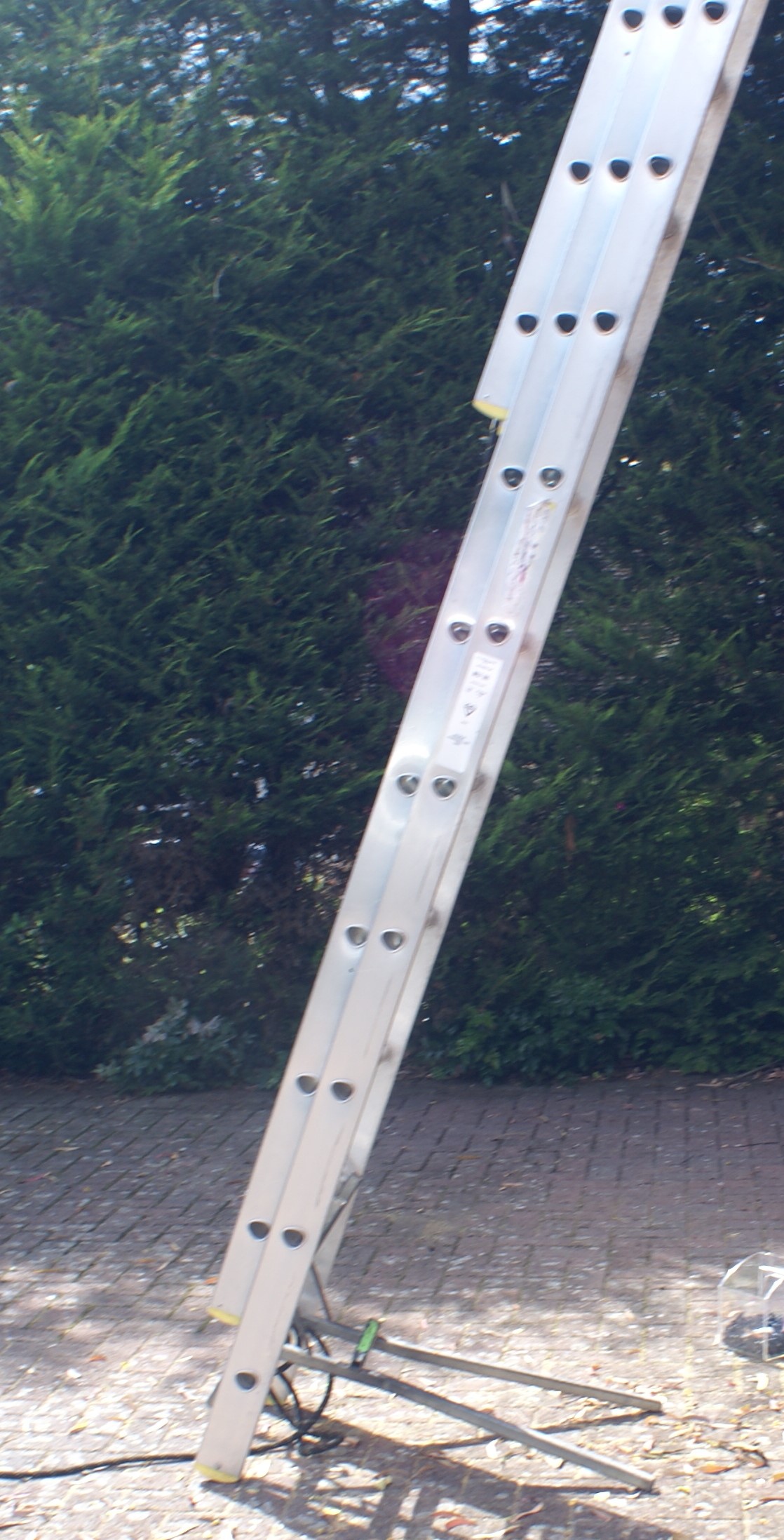 UnFallOffAble Ladder! | dianaashworth